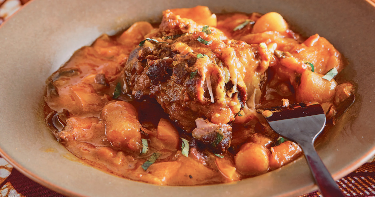 Sweet and Spicy Oxtail with Cassava Dumplings Recipe