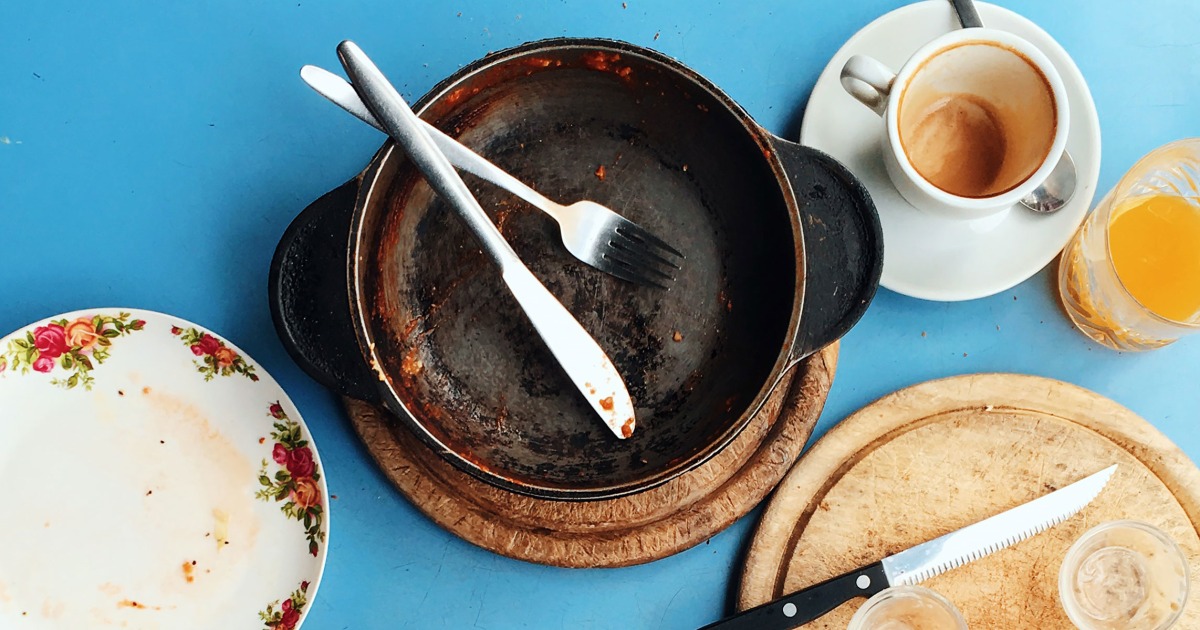 When Do Restaurant Customers Deserve Refunds?