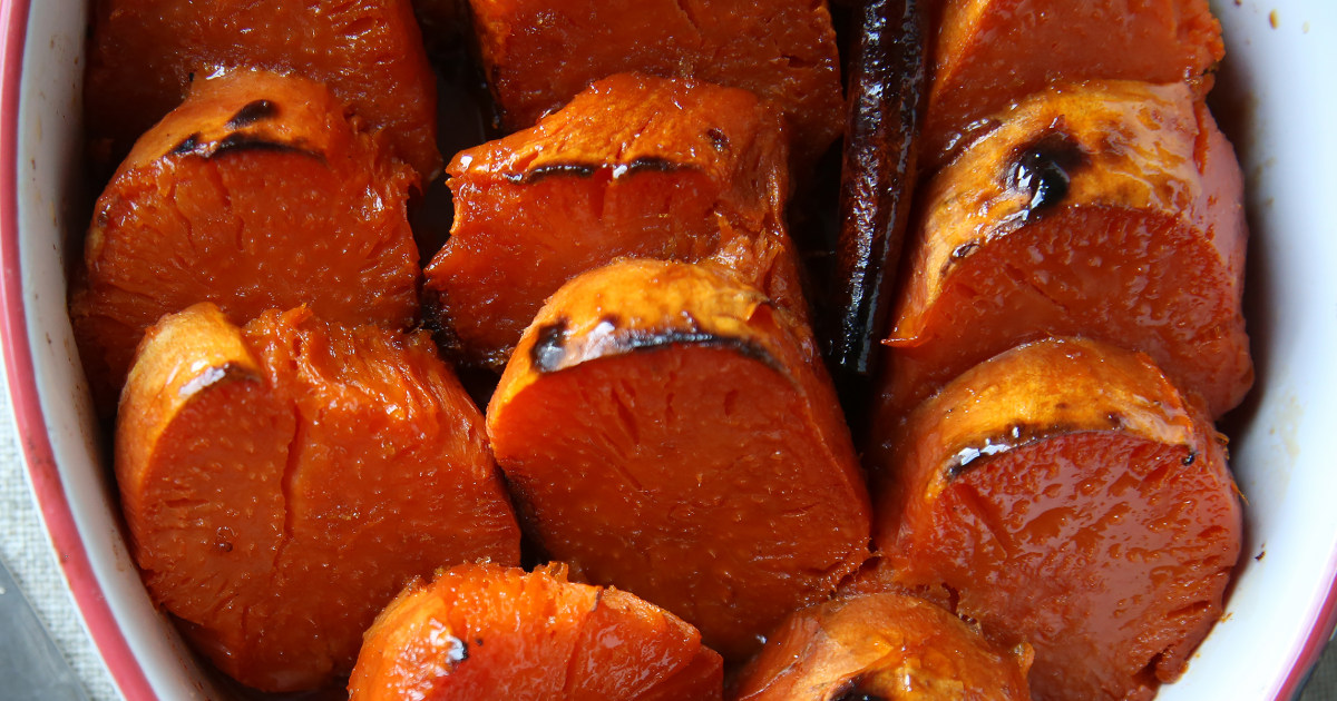 Candied Sweet Potatoes with Maple Syrup Recipe