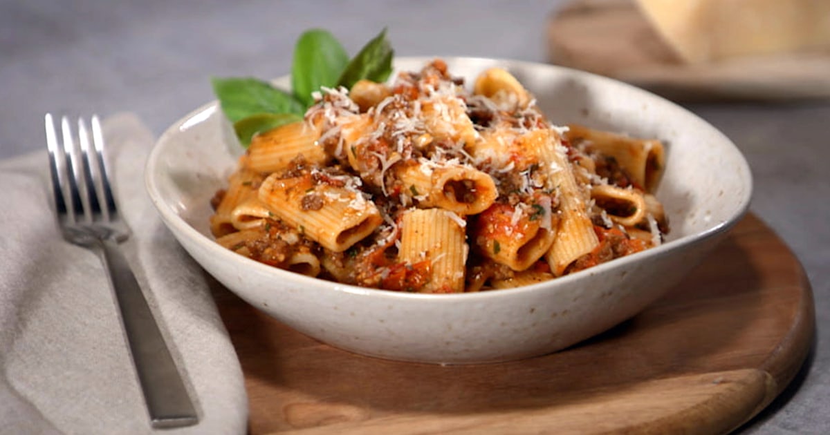 Rigatoni with Quick Cherry Tomato Ragu Recipe