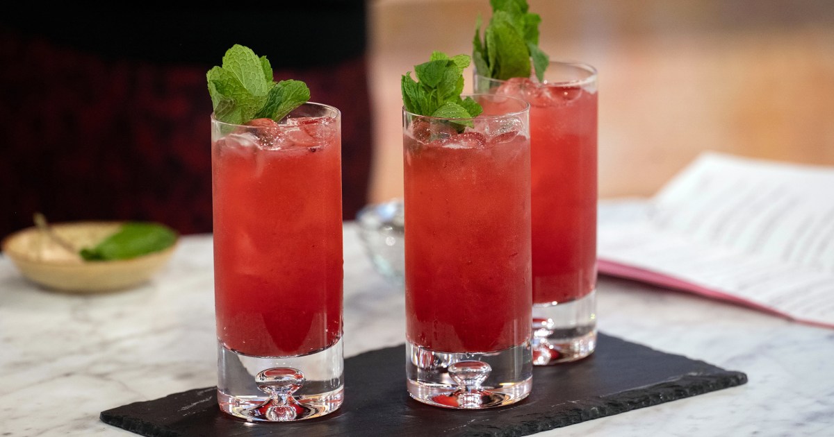 Berry Smash Mocktail Recipe