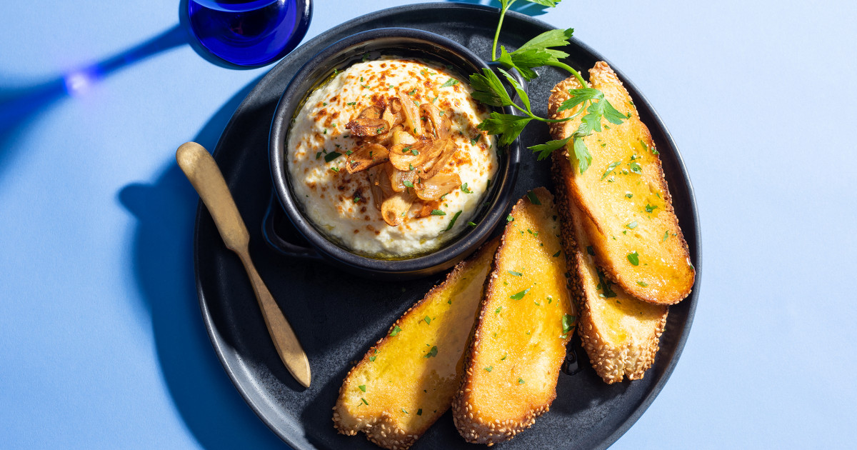 30 Best Dip Recipes for Game Day Parties and More