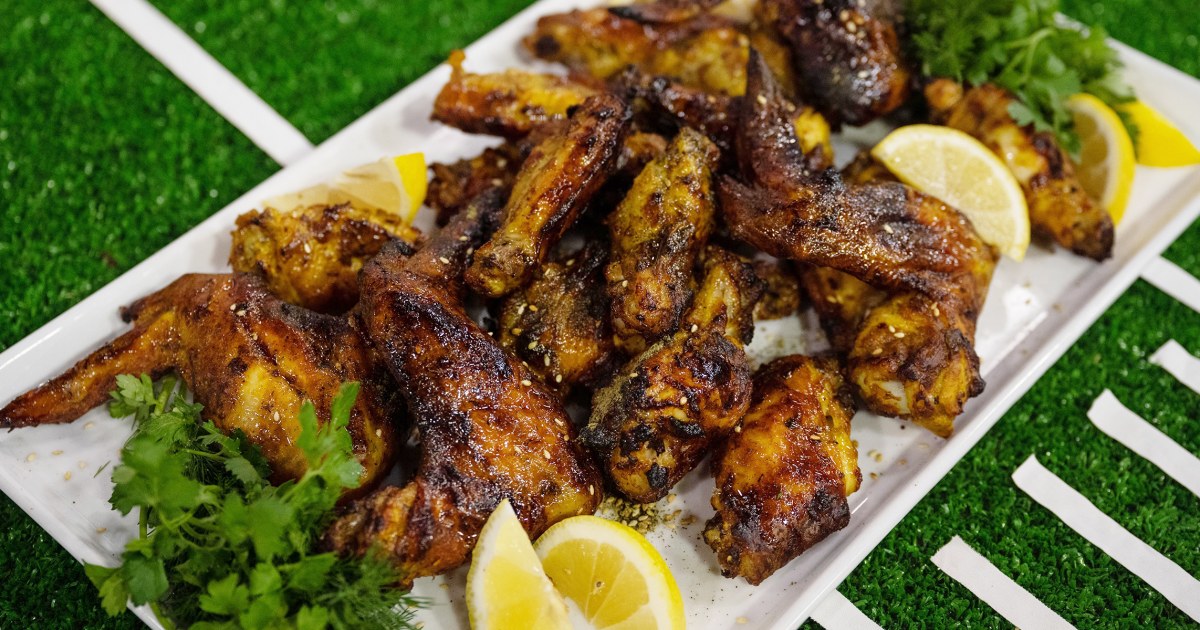 Shawarma-Spiced Chicken Wings with Smoky-Sweet Toum Recipe