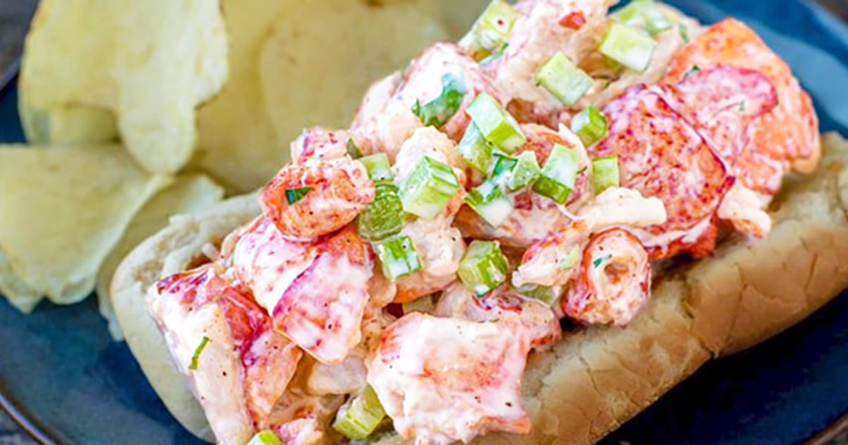 Connecticut-Style Lobster Roll Recipe