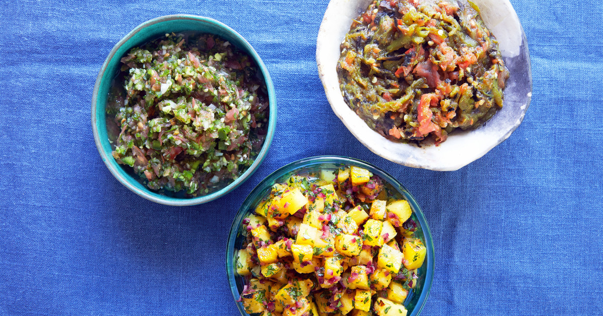 Salsa Tatemada en Molcajete Recipe