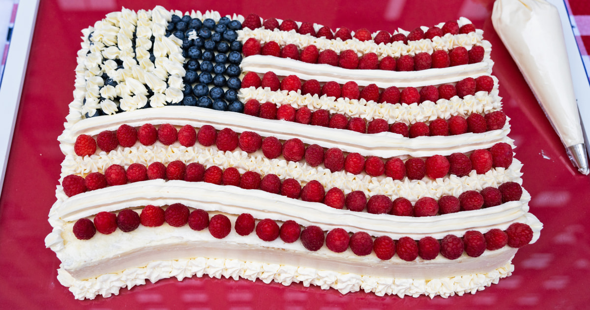 Martha Stewart's American Flag Cake