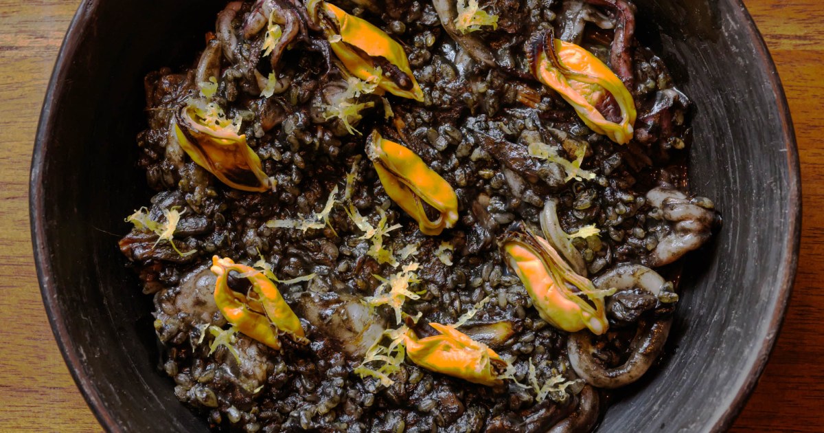 Arroz Negro (Black Paella)
