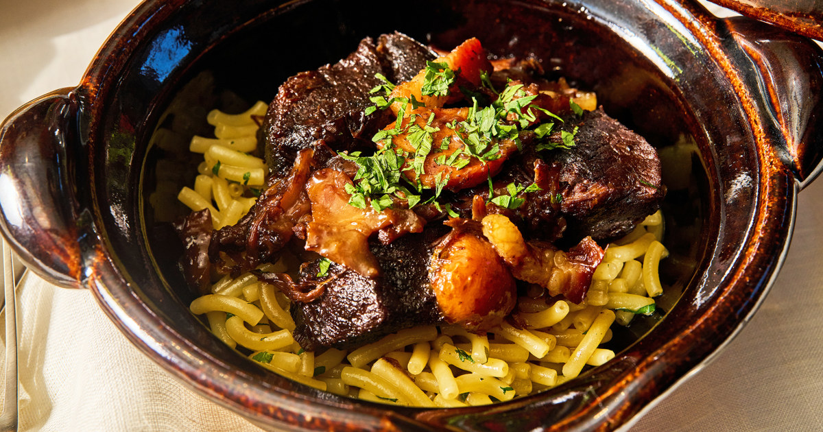 Boeuf Bourguignon (Beef Stew with Red Wine)