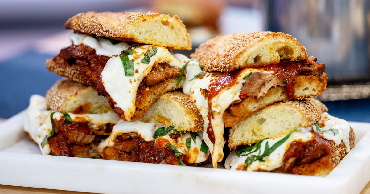 Steak Pizzaiola Sandwich