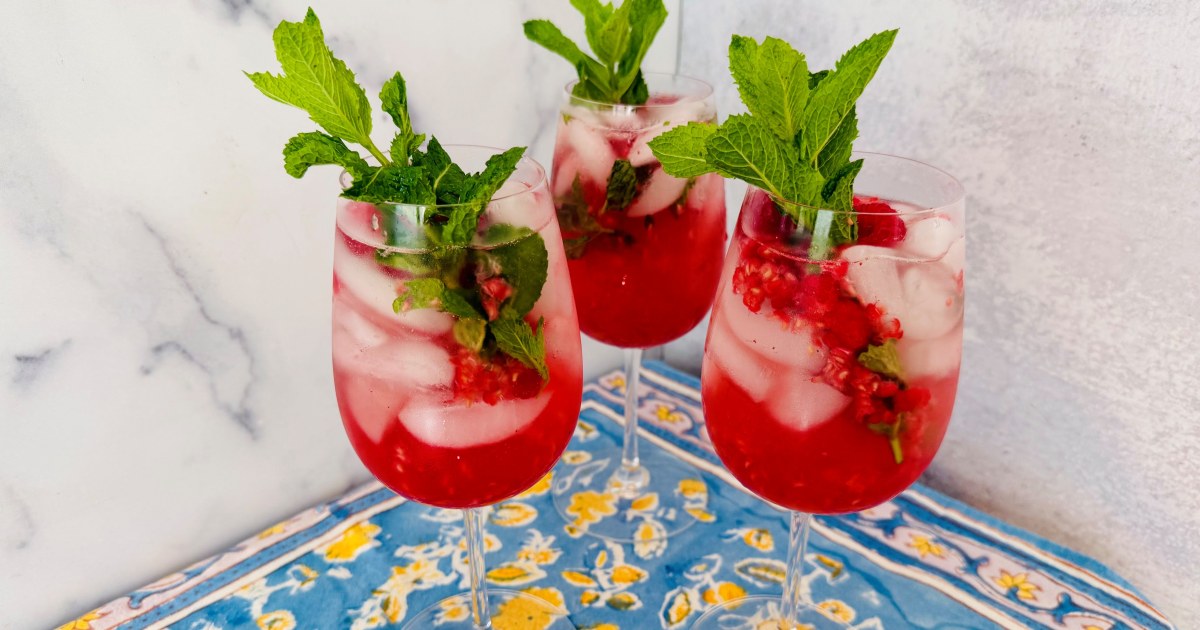 Raspberry Hugo Spritz