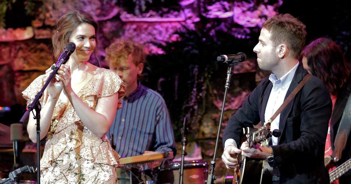 Mandy Moore celebrates 3-year anniversary with husband Taylor Goldsmith