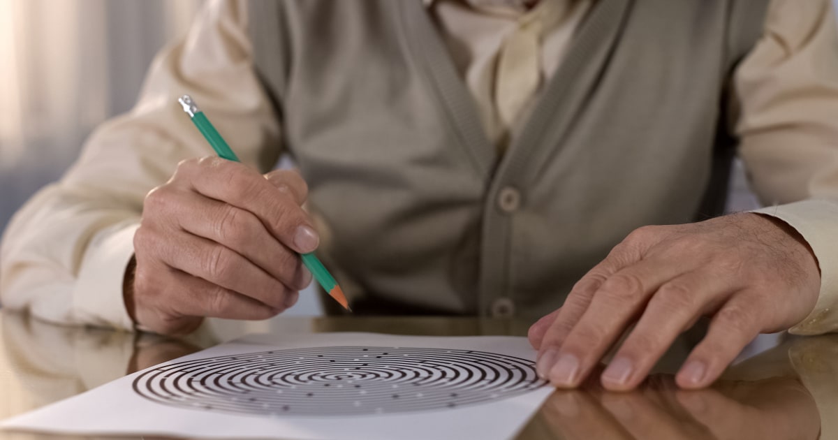 Detect subtle signs of dementia with this simple at-home test