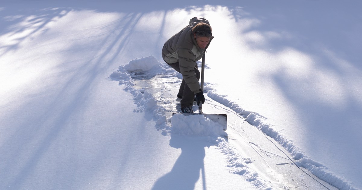 Sore from Shoveling Snow? 5 Stretches That Will Soothe Aching Muscles