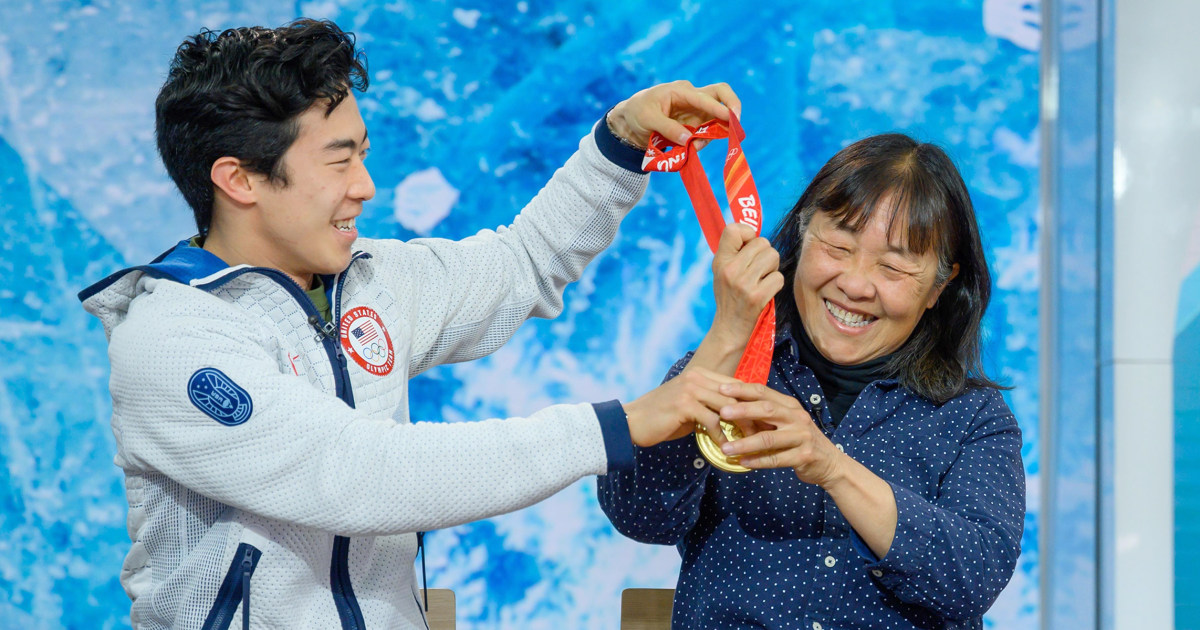 Nathan Chen Places Gold Medal Around His Mom’s Neck During Touching ...