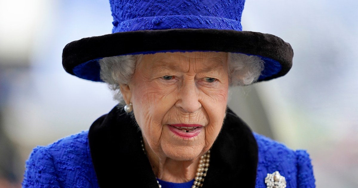 Queen still has mild COVID symptoms, cancels online meetings
