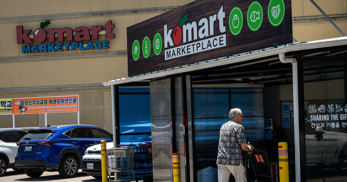 Asian Business Community in Dallas Fearful After Salon Shooting