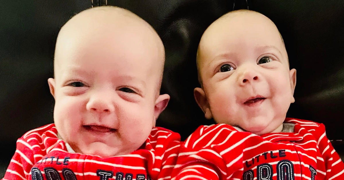 Superfetation: Woman gives birth to twins conceived one week apart