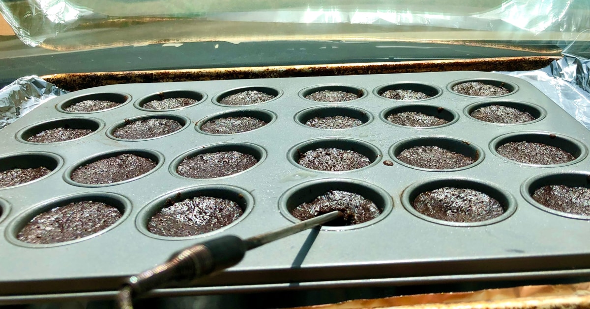 Dashboard Baking: I Tried TikTok Trend of Baking Cake in My Car