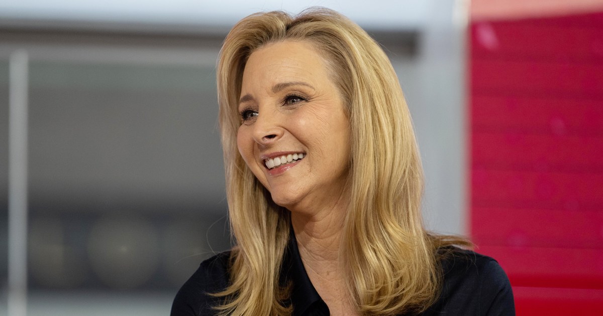 Lisa Kudrow says 'Friends' cast are the funniest people she knows ...