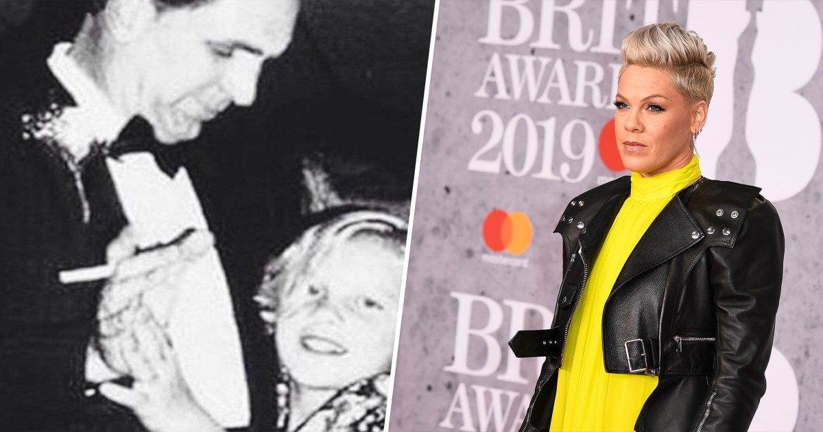 Pink shares heartbreaking photo of final moments with her late father ...