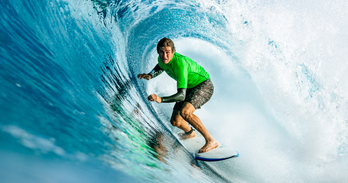 Kalani David, Former World Junior Surfing Champion, Dies at 24