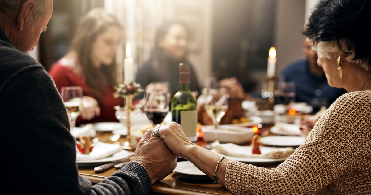 27 Religious Christmas Blessings - Short Christmas Prayers