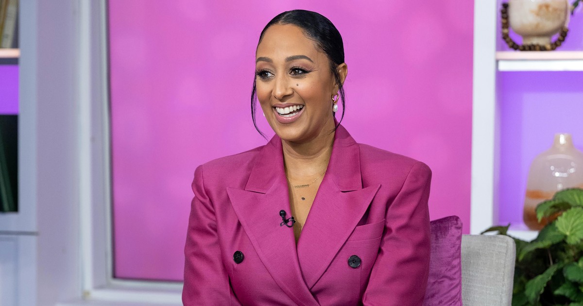 Tamera Mowry-Housley Reflects on Disney Movie 'Twitches' 20 Years Later