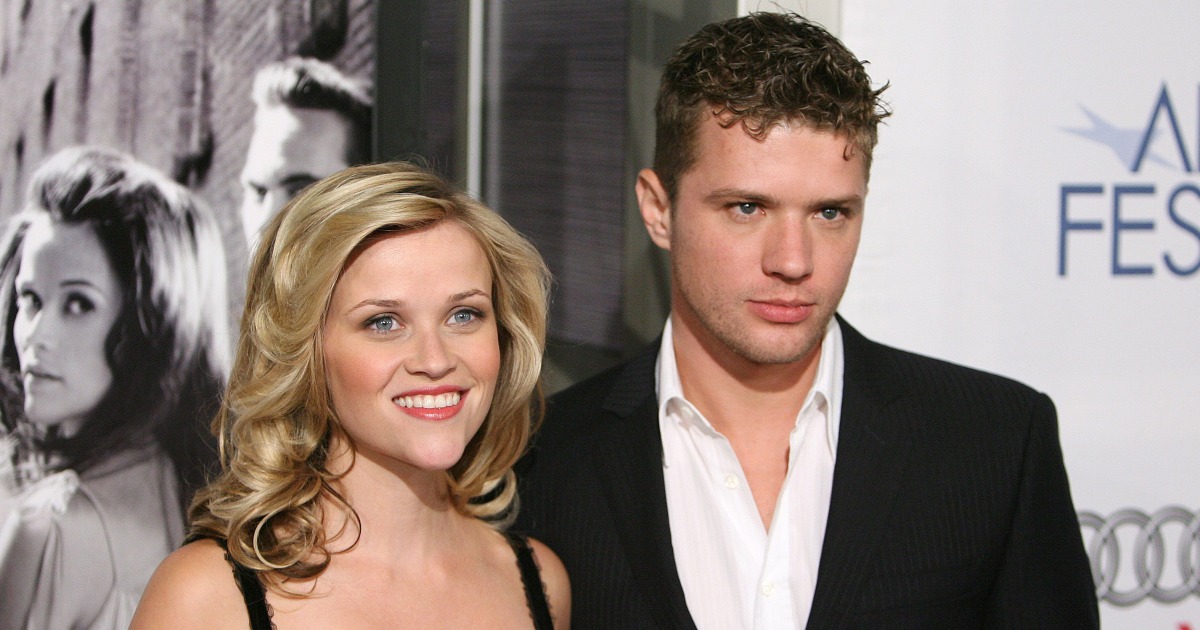 Reese Witherspoon’s son looks just like his famous parents in cute ...