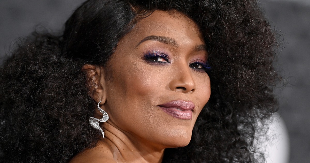 Angela Bassett Says Black Panther Sequel Will Make Chadwick Boseman 'Proud'