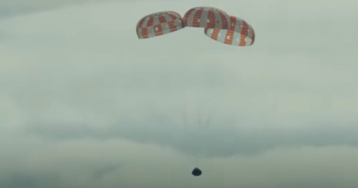 Historic Moon Mission Concludes With Splashdown of Orion Capsule