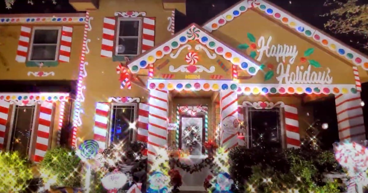Texas Woman Decorates Home As A Gingerbread House For Christmas