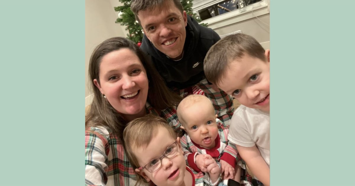 Little People Big World's Tori Roloff Posts Family Christmas Pic