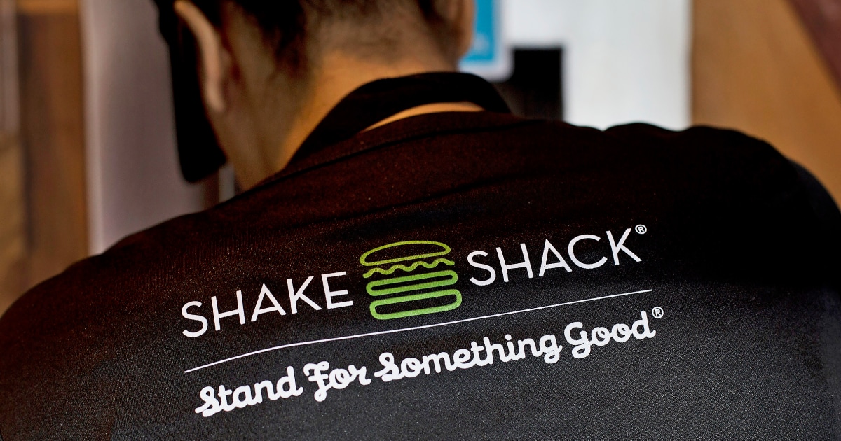 Former Shake Shack worker who says he was told to ‘explain his gender ...