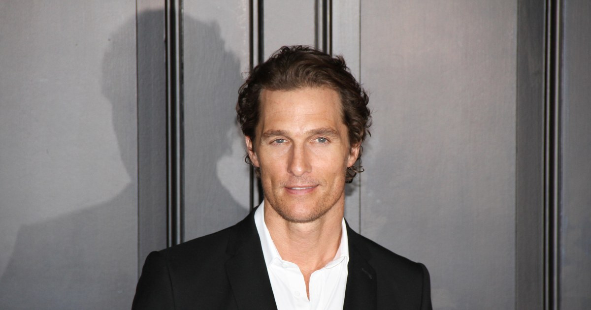 Matthew McConaughey Cuts Son Livingston's Hair And Fans React Matthew McConaughey Cuts Son Livingston's Hair And Fans React