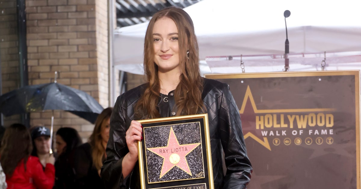 Ray Liotta’s Daughter Accepts His Walk of Fame Star