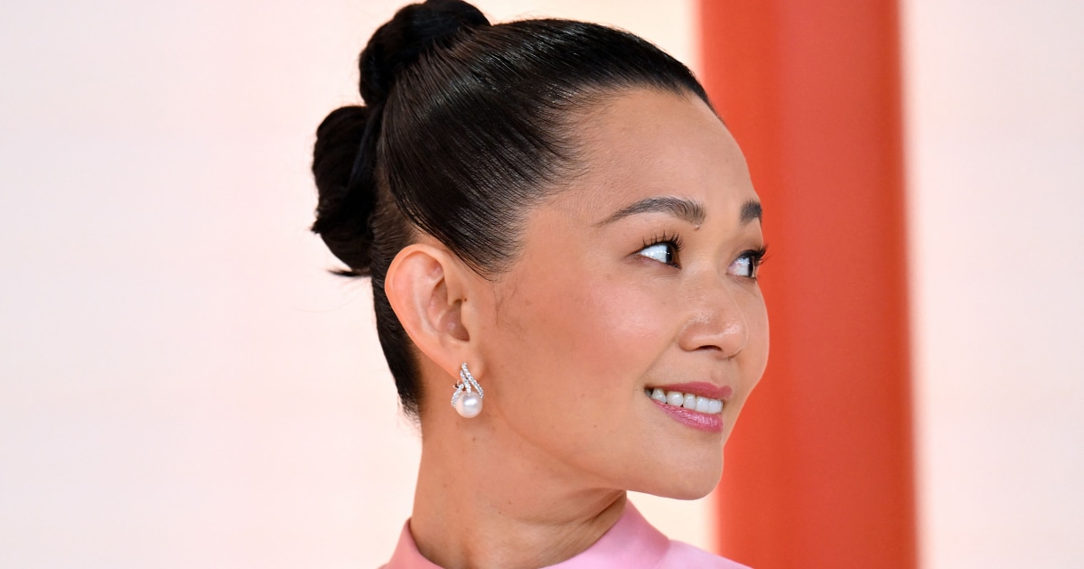 How Hong Chau's 2023 Oscars Gown Honored Her Heritage