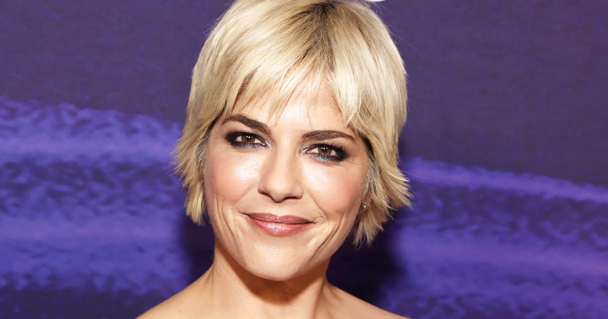Selma Blair Reacts to Trolls Calling Her 'Narcissistic' for Posting ...