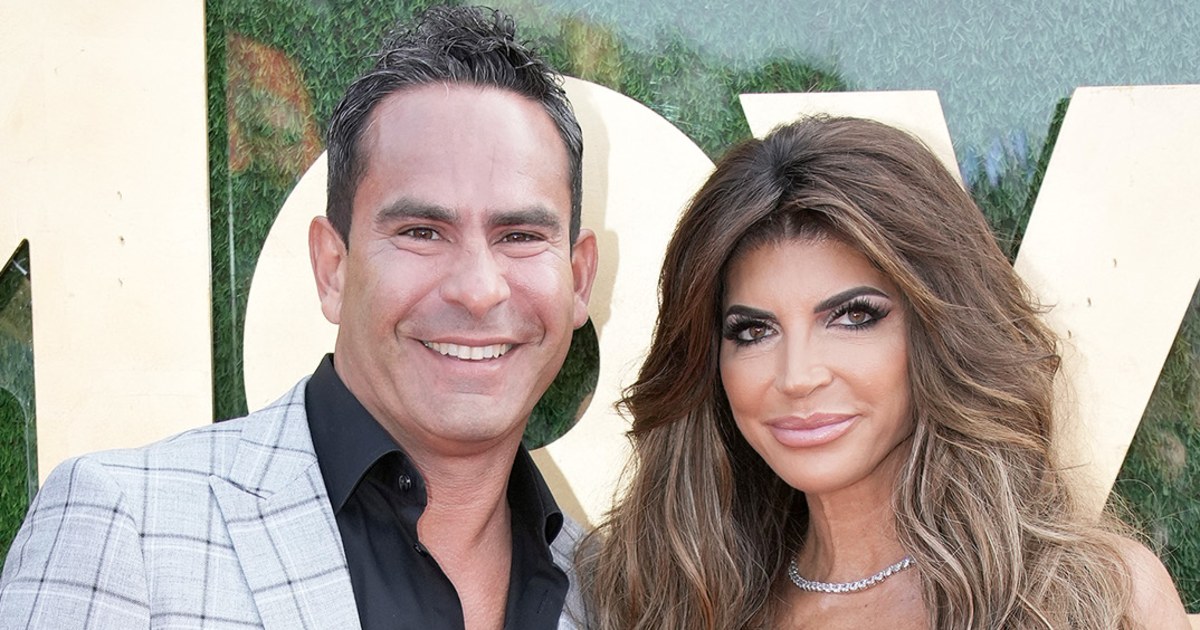 Teresa Giudice Clarifies Husband Luis Ruelas' Comments About Wearing ...