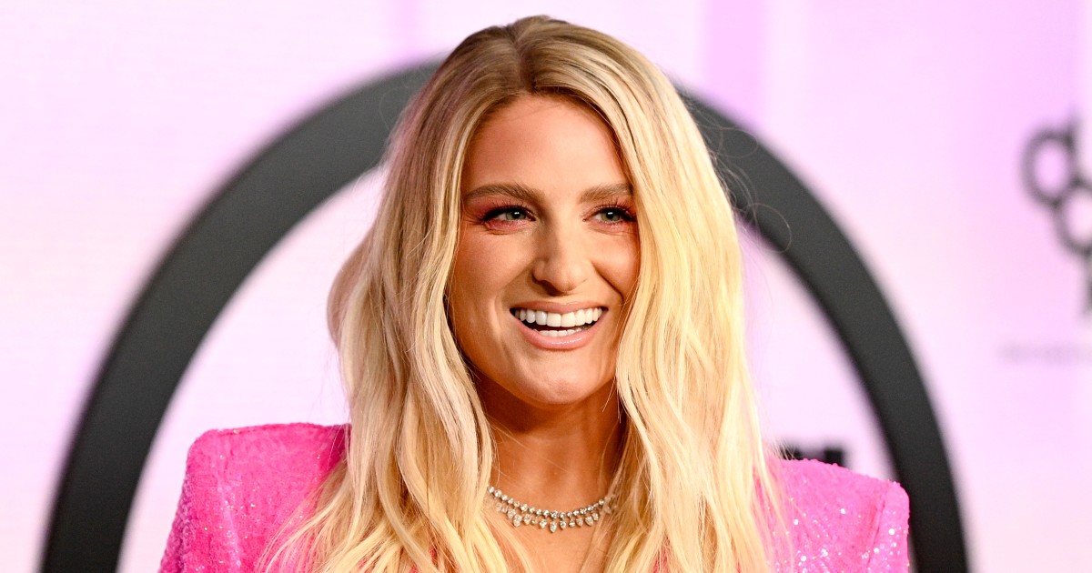 Meghan Trainor Does Baby No. 2 Gender Reveal on 'Kelly Clarkson'