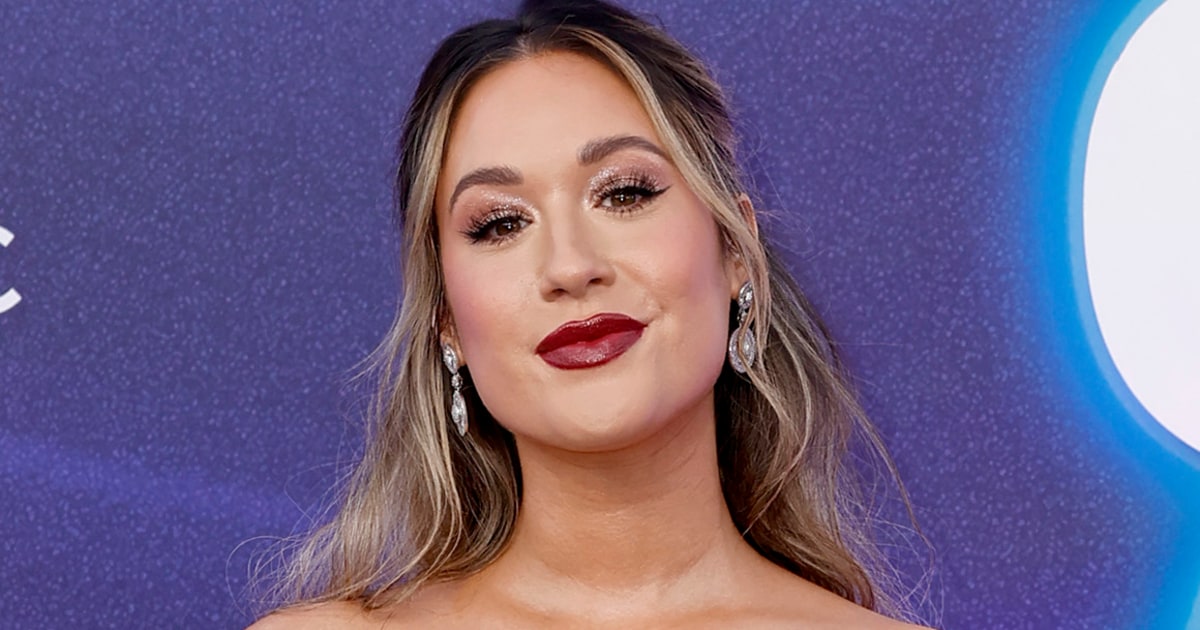 ‘Bachelorette’ Rachel Recchia On Her Breast Reduction Surgery