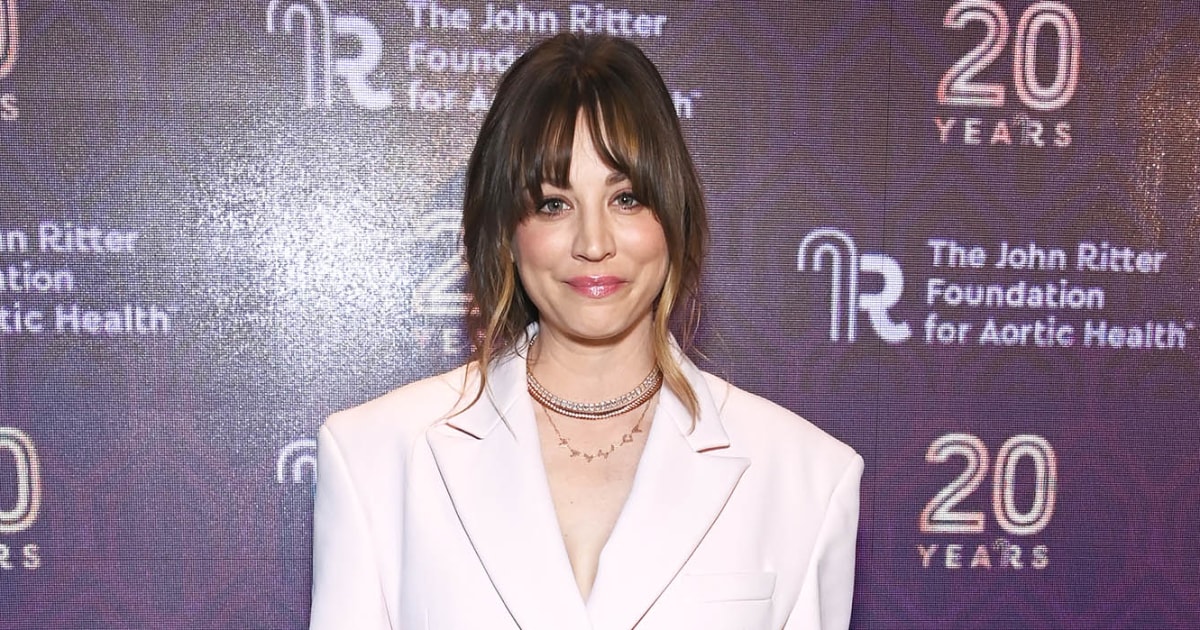 Kaley Cuoco reunites with ‘8 Simple Rules’ co-stars as they honor TV ...