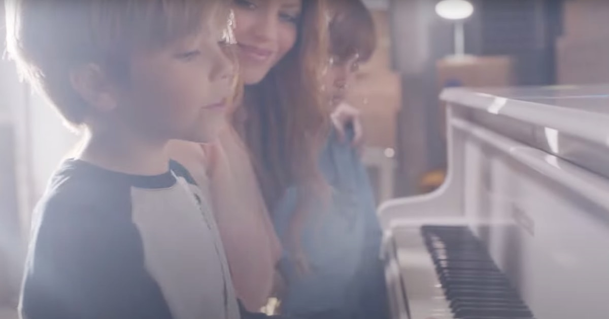 Shakira’s Sons Play Piano, Sing In Her New Music Video 'Acróstico'
