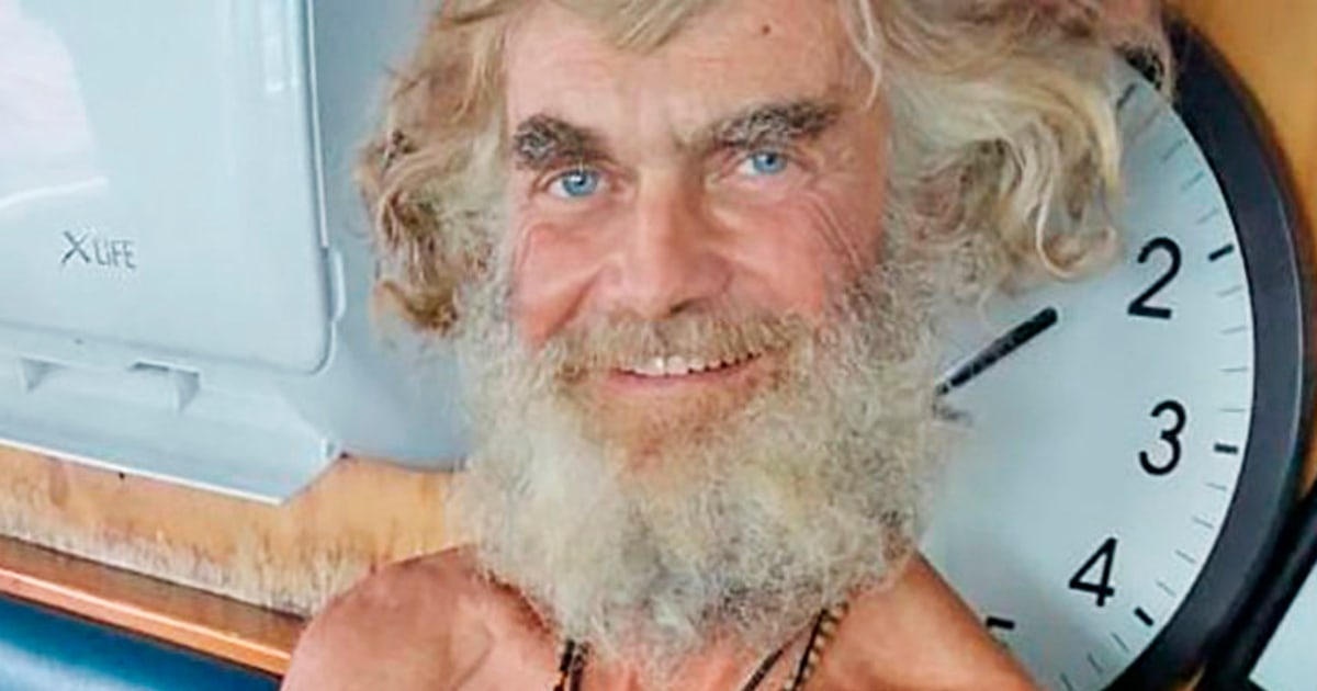 Man Lost at Sea and Rescued With His Dog Vows to Sail Again