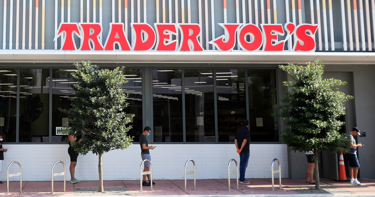 Trader Joe's Unexpected Broccoli Cheddar Soup Recalled Due To Insects Trader Joe's Unexpected Broccoli Cheddar Soup Recalled Due To Insects