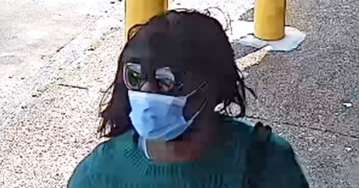 ‘Sticky Note Bandit’ has robbed 3 banks in Houston, FBI says