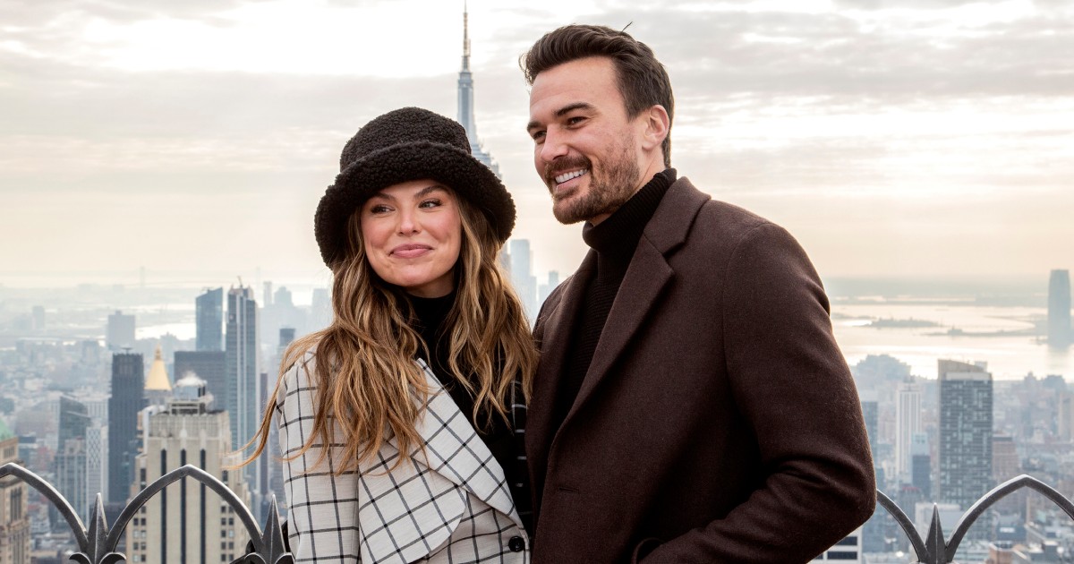 Hannah Brown Announces She's Engaged To Adam Woolard