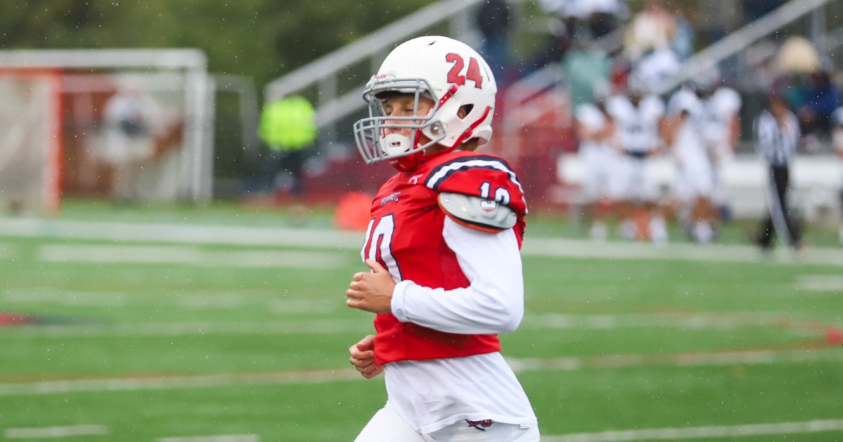 Haley Van Voorhis Becomes First Woman Non-kicker To Play in NCAA ...