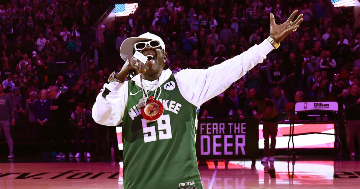 Flavor Flav Goes Viral Singing National Anthem At Hawks Bucks Game