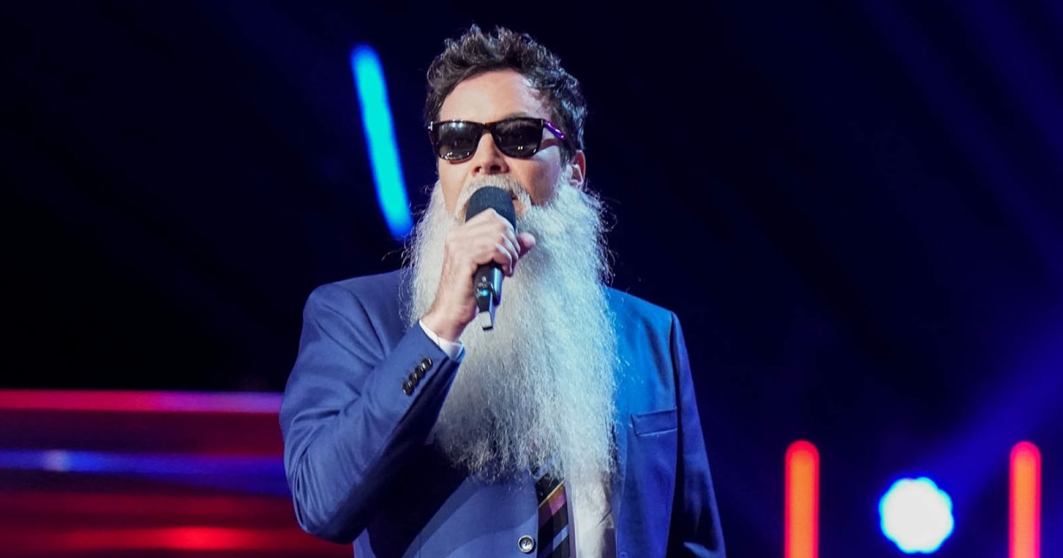 Jimmy Fallon Performs Tony Bennett Song on 'The Voice'