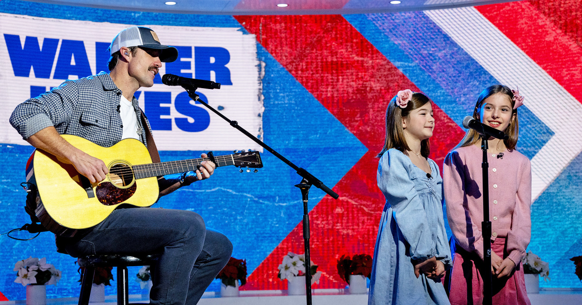 Walker Hayes Performs With His Daughters On TODAY